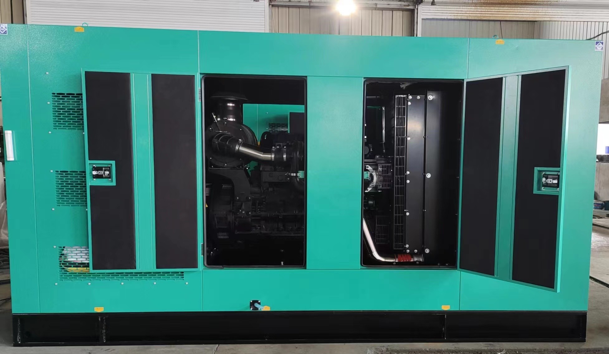 60HZ Automatically⁠ CUMMINS Generator Set 300KVA / 240KW Rate Power ...